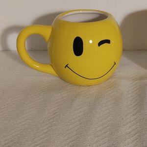 Pier 1 | Dining | Yellow Smiley Face Pier One Happy Face Cups Matching ...